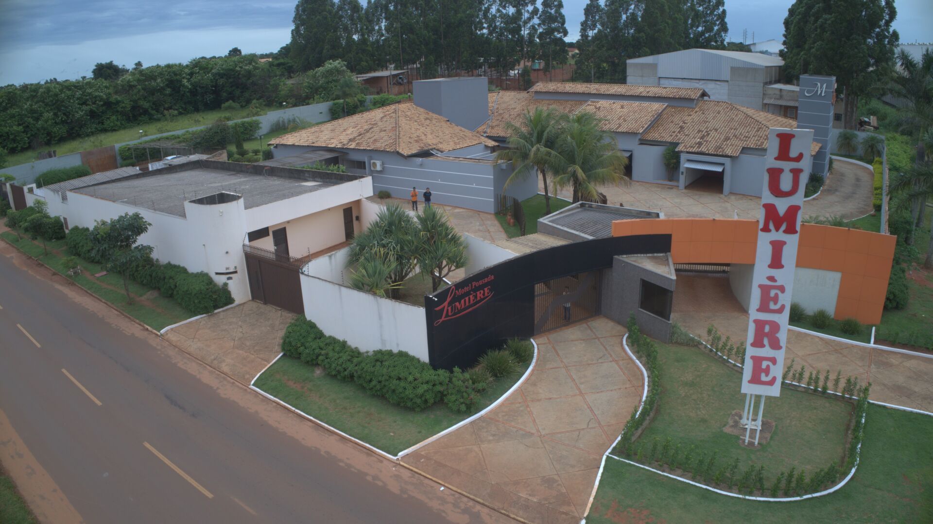 O Motel - Motel Pousada Lumière